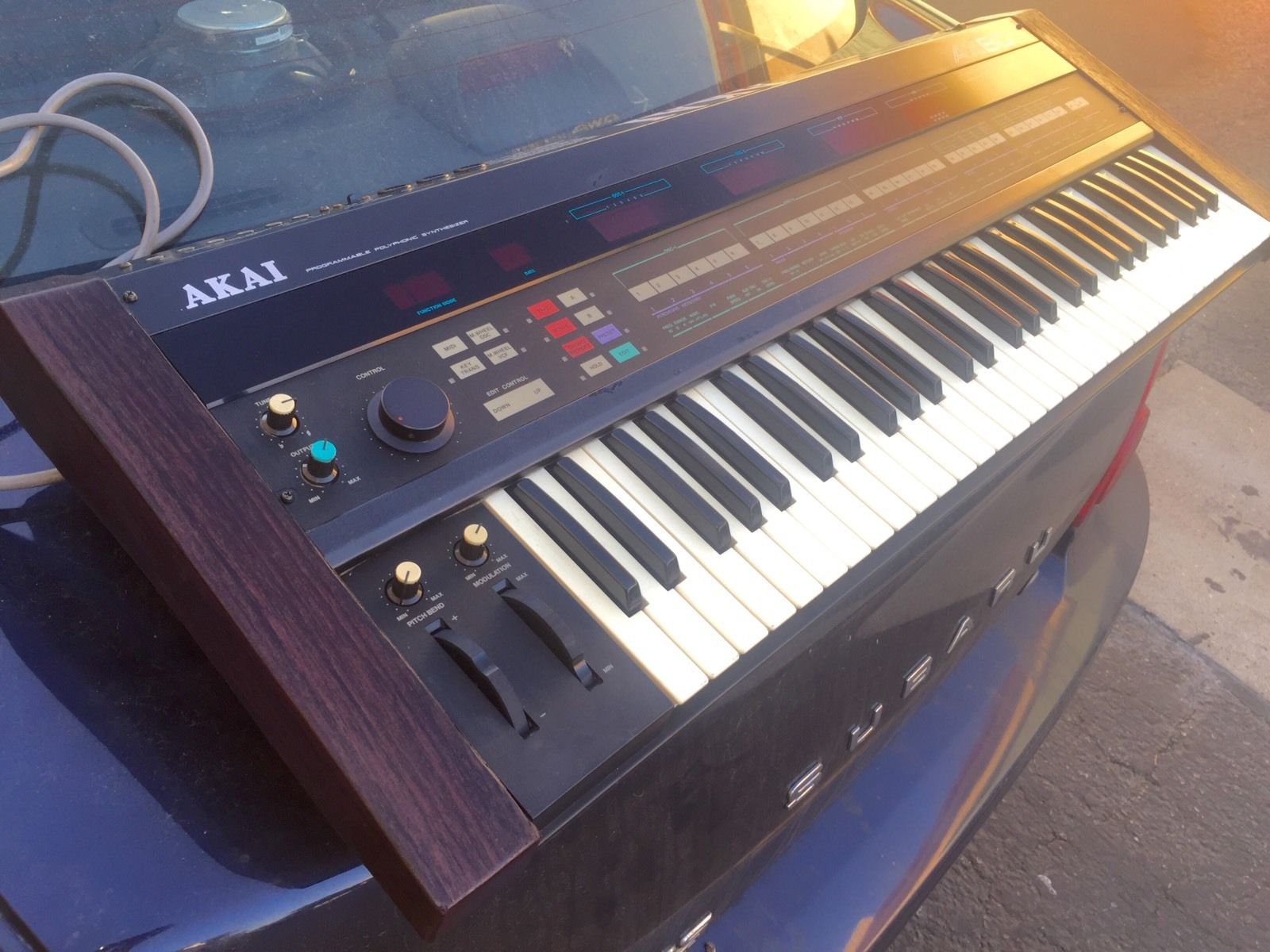 MATRIXSYNTH: Vintage AKAI AX80 Analog Polyphonic Synthesizer SN 91120 ...