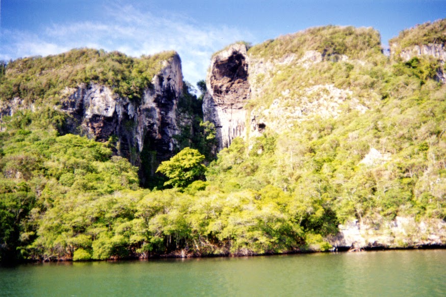 Museo Digital de Chichiriviche-Falcón: El Cerro de Chichiriviche.