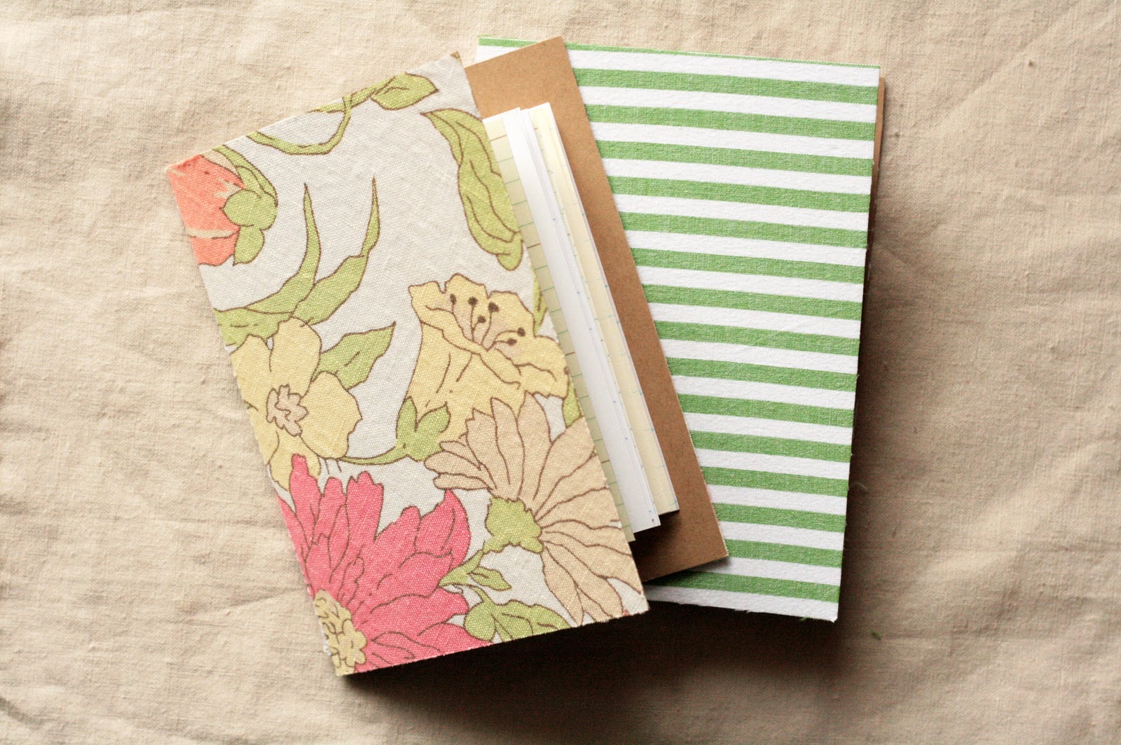 The Creative Place: DIY :: Jotter Journal