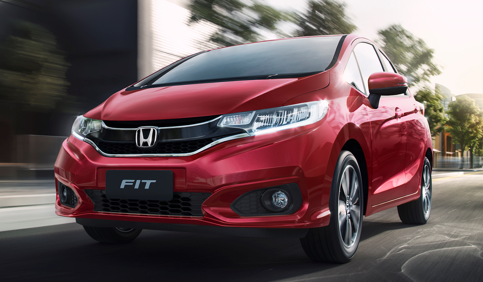 Honda Fit 2019 estreia cor vermelha e mais equipamentos