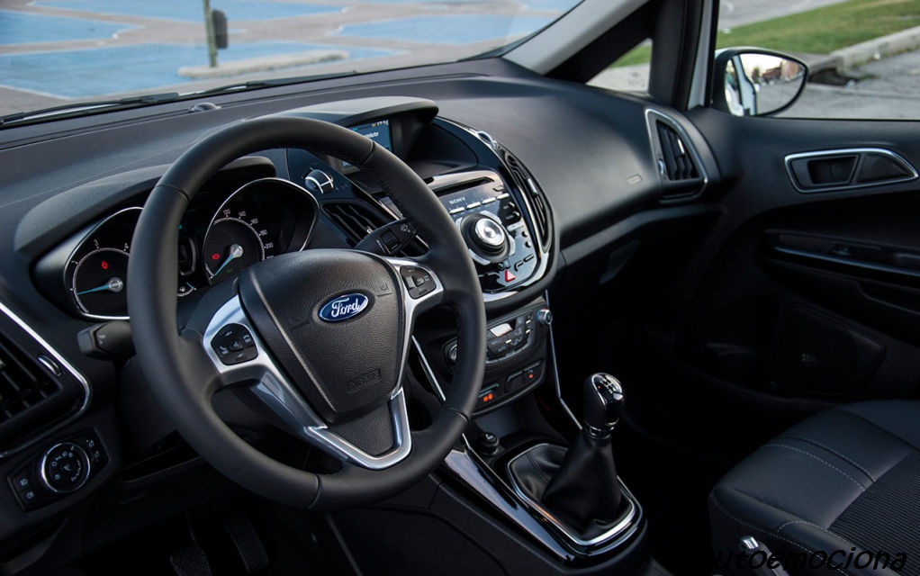 Autoemociona: Ford B-MAX, practico y pequeño