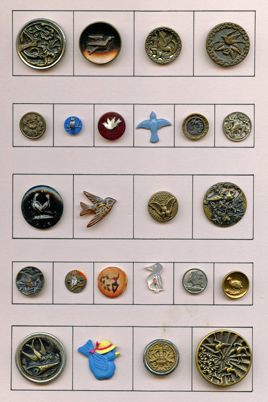 Pegs Button Blog: BIRD buttons for sale