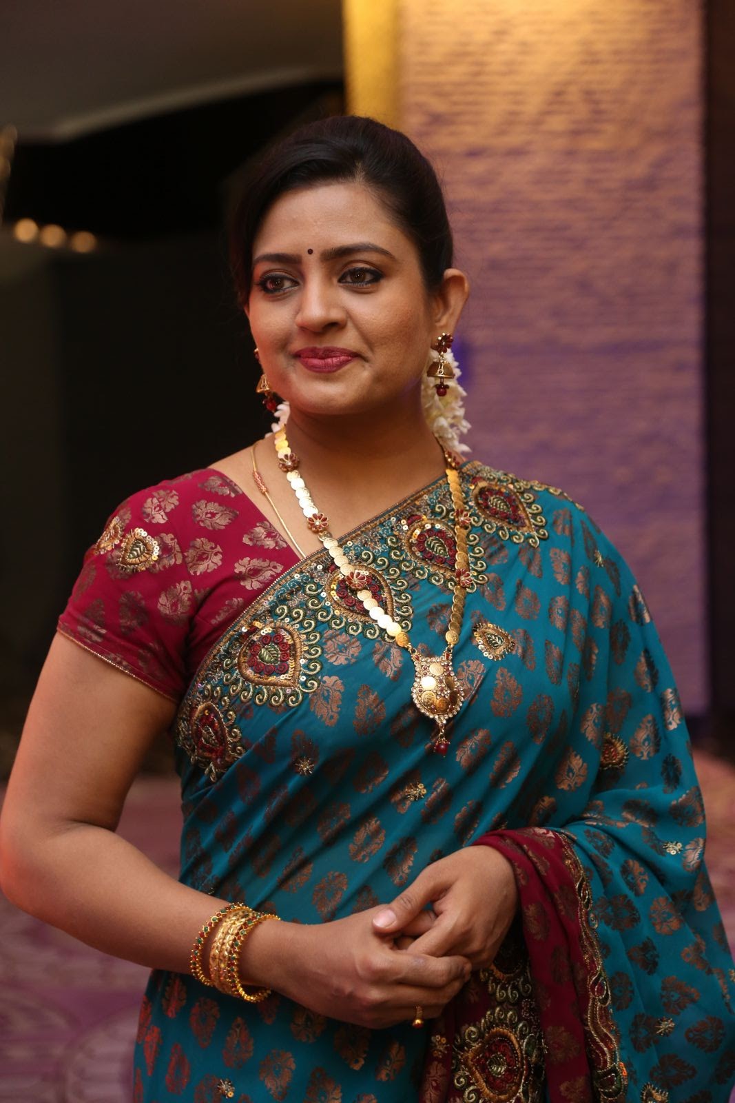 Indraja at Shatamanam Bhavathi sucess meet