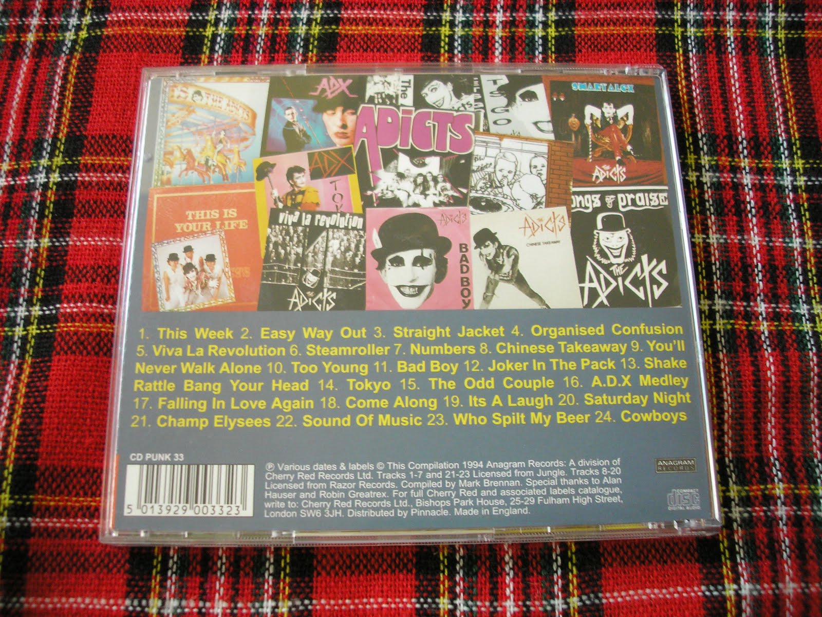 HIERO A FONDO: THE ADICTS "The complete Adicts singles collection"