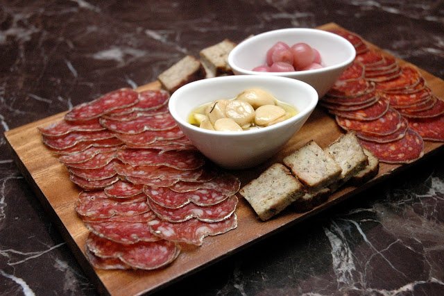 DUDE FOR FOOD: Sunset at Mireio Terrace