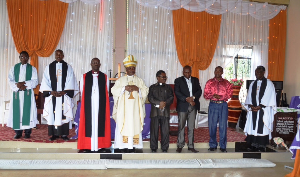 ASKOFU OSCA MNUNGU, WA KANISA LA ANGLIKANA DAYOSISI YA NEWALA,ANGOZA ...