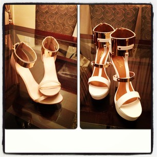 Style Architects: STYLE ARCHITECTURE: FEZOKUHLE ZULU