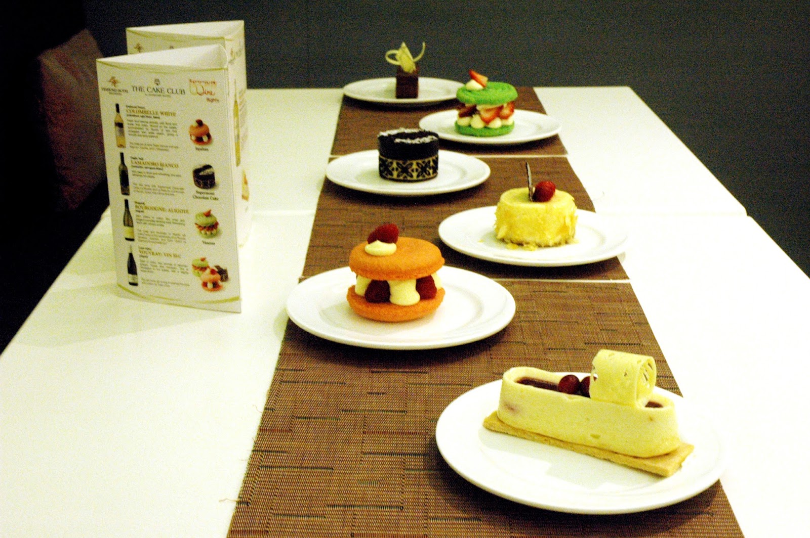 DUDE FOR FOOD: Sommelier Wine Flights at The Cake Club