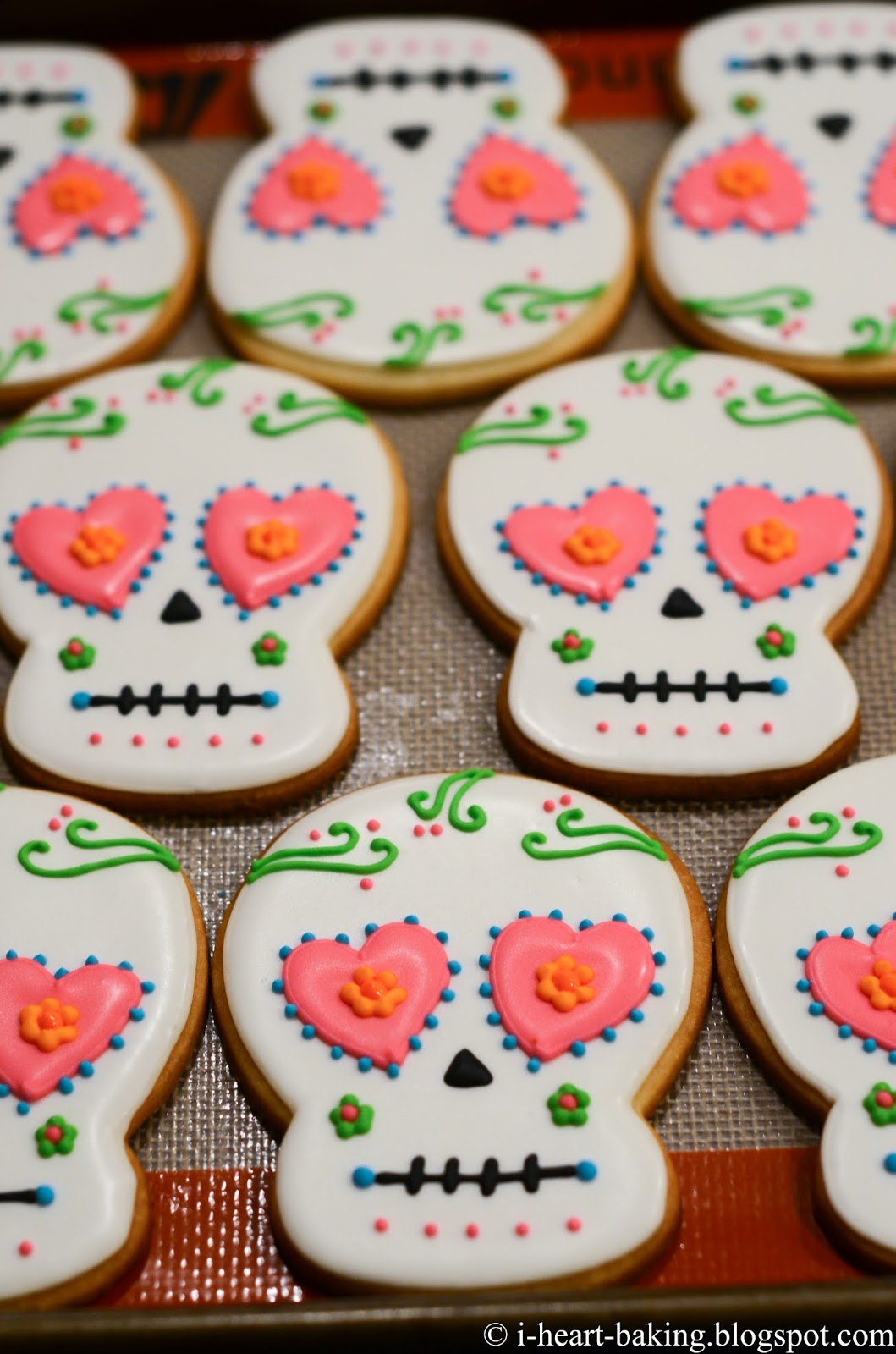 i heart baking!: dia de los muertos sugar skull cookies