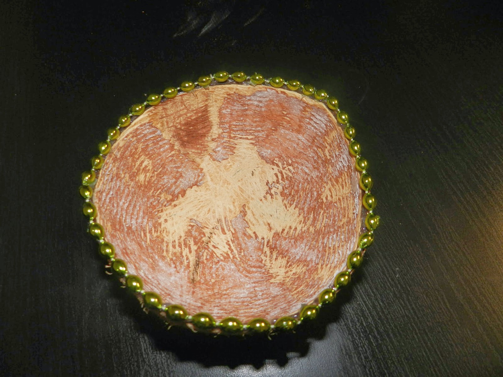 Creative DIY crafts: Coconut shell crafts