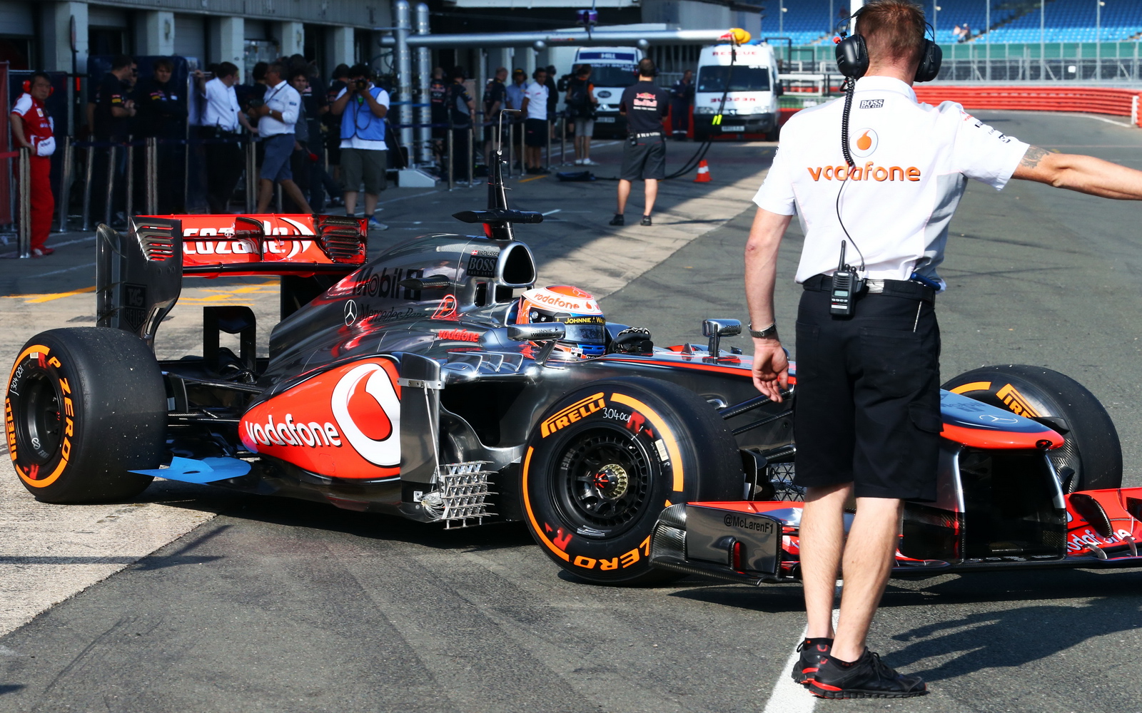 2013 SILVERSTONE TEST: DAY 1 IN HIGH RESOLUTION IMAGES - FORMULA 1