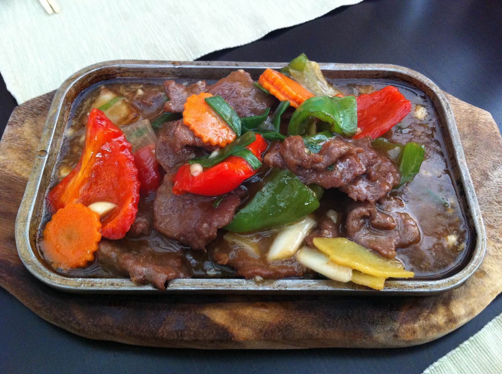 eating all the day ...: oriental cuisine