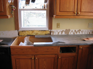 That Old House: Squeezing A Vintage Look Out Of A 1980s Style Kitchen