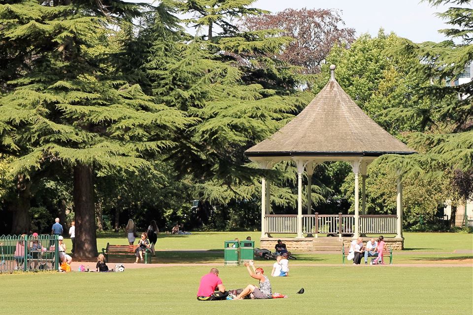 Martin Brookes Oakham: Play Close Park and Pond and River Melton ...