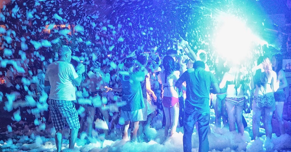 The First-Ever Lakeside Pool Party at Club Balai Isabel - The Daily ...