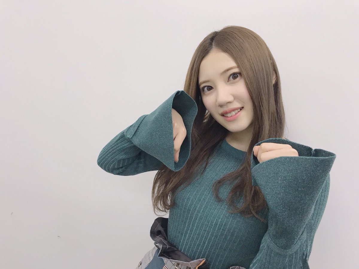 Nao Kanzaki and a few friends: Ryoha Kitagawa: Magazine scans #1