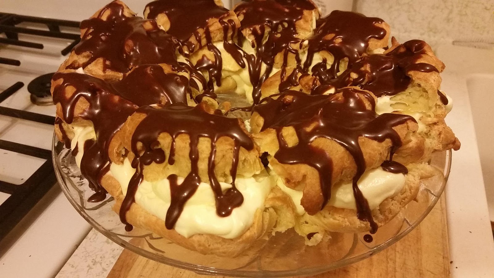 The Last Cordwainer: Boston Eclair Cake Goodness