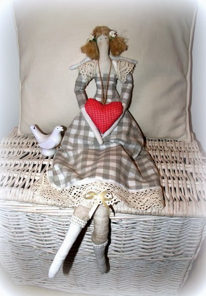 Sewing my dreams: Tilda Angel - Klotilde