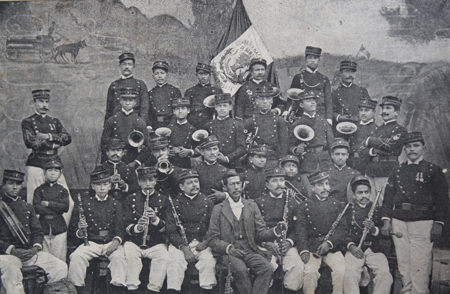 "LOS PRIMEROS VALSES VIENEN DE LITERATURA PERFECTAMENTE CANÓNICA"