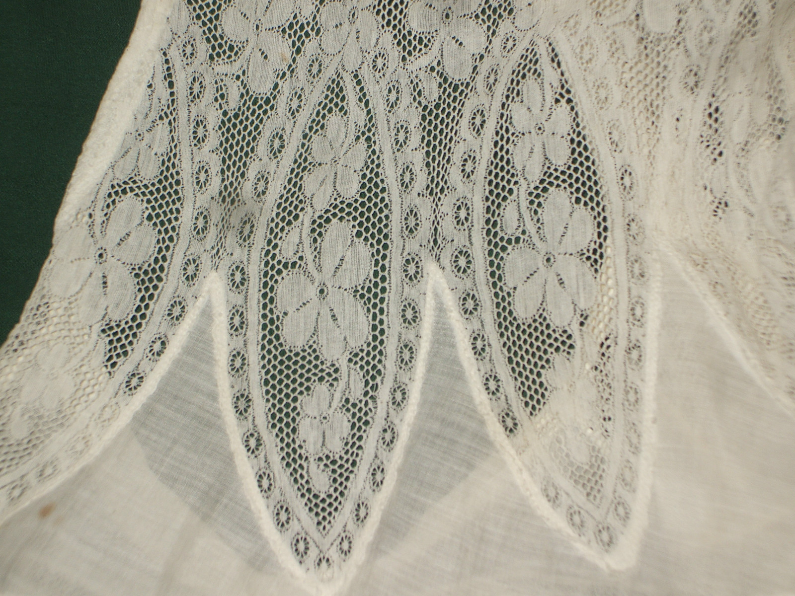 All The Pretty Dresses: Lace Combinations