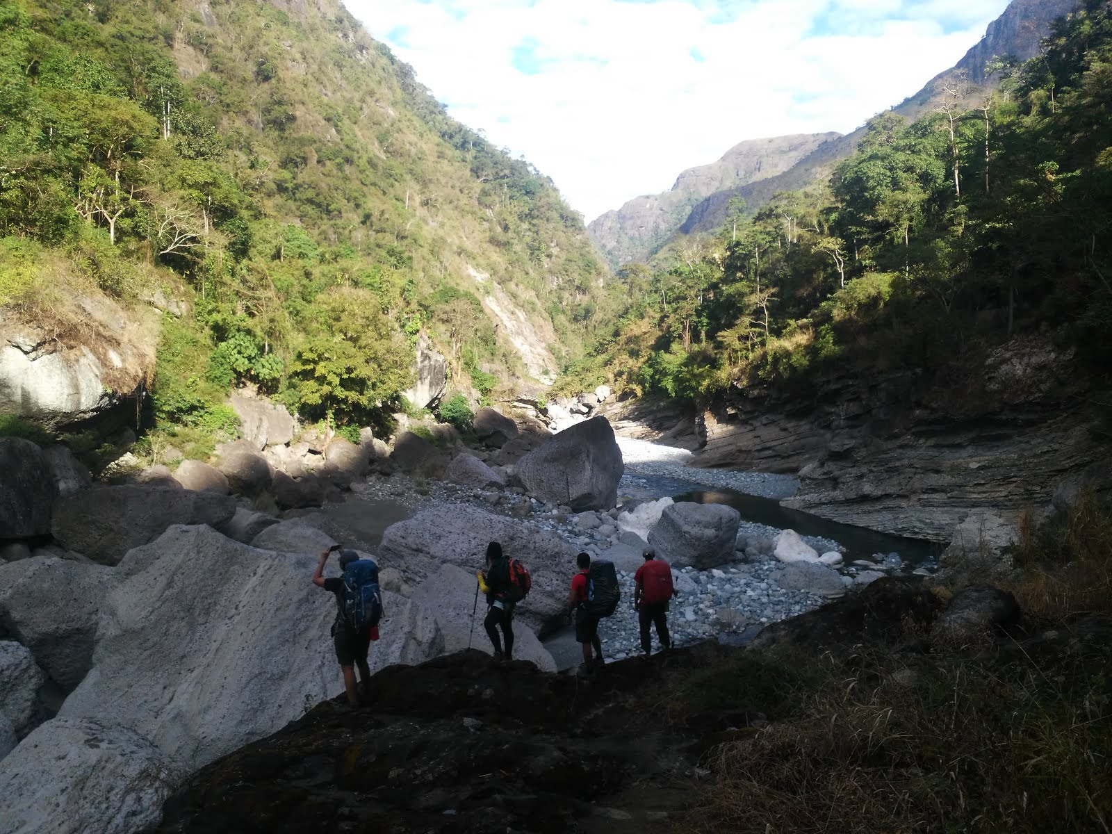FullPackedMan: Trekking Diaries | Amanayao