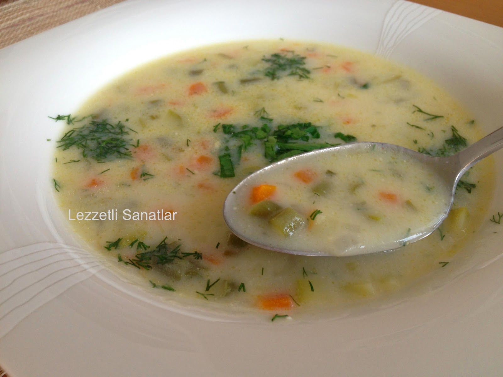 Lezzetli Sanatlar: TERBİYELİ SEBZE ÇORBASI