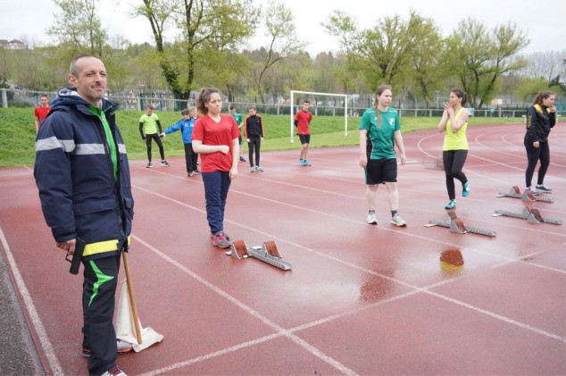 un cycle de la course de vitesse pour les 2 éme Bac selon les ...