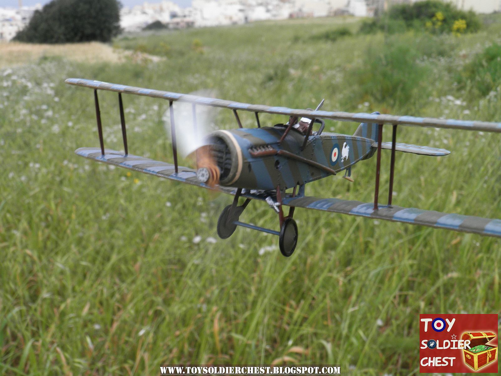 Toy Soldier Chest: Review; Airfix Bristol Fighter 1/72 Model Kit WW1 ...
