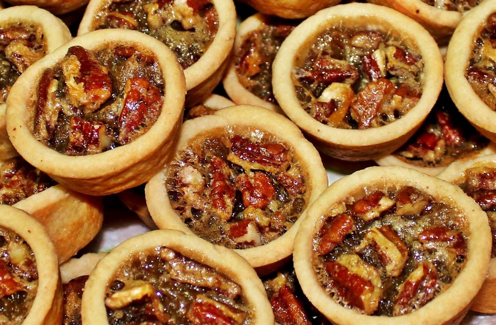 Guam Firehouse Cook: Pecan Tassies (Tarts)...the perfect snack.