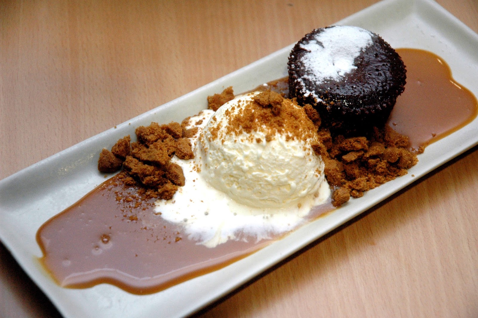 DUDE FOR FOOD: Say Cheese: Yabu's New Menchi Katsu Burger