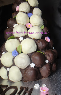 It's Caked On: Lyn's Surprise 50th Cake Pop Tower