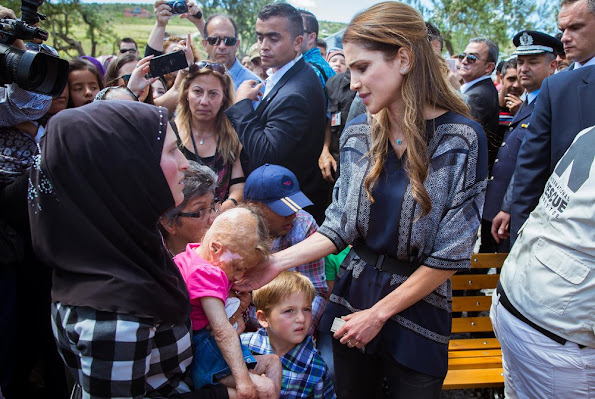 Queen Rania visited Syrian refugee camp in Lesbos, Greece