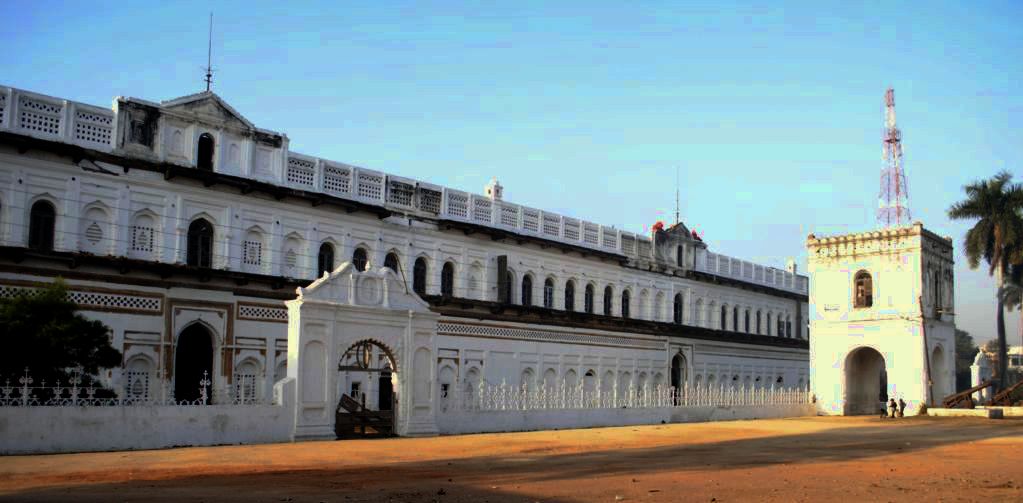 Through Picture: Architecture with endemic flavour: Ambikapur palace