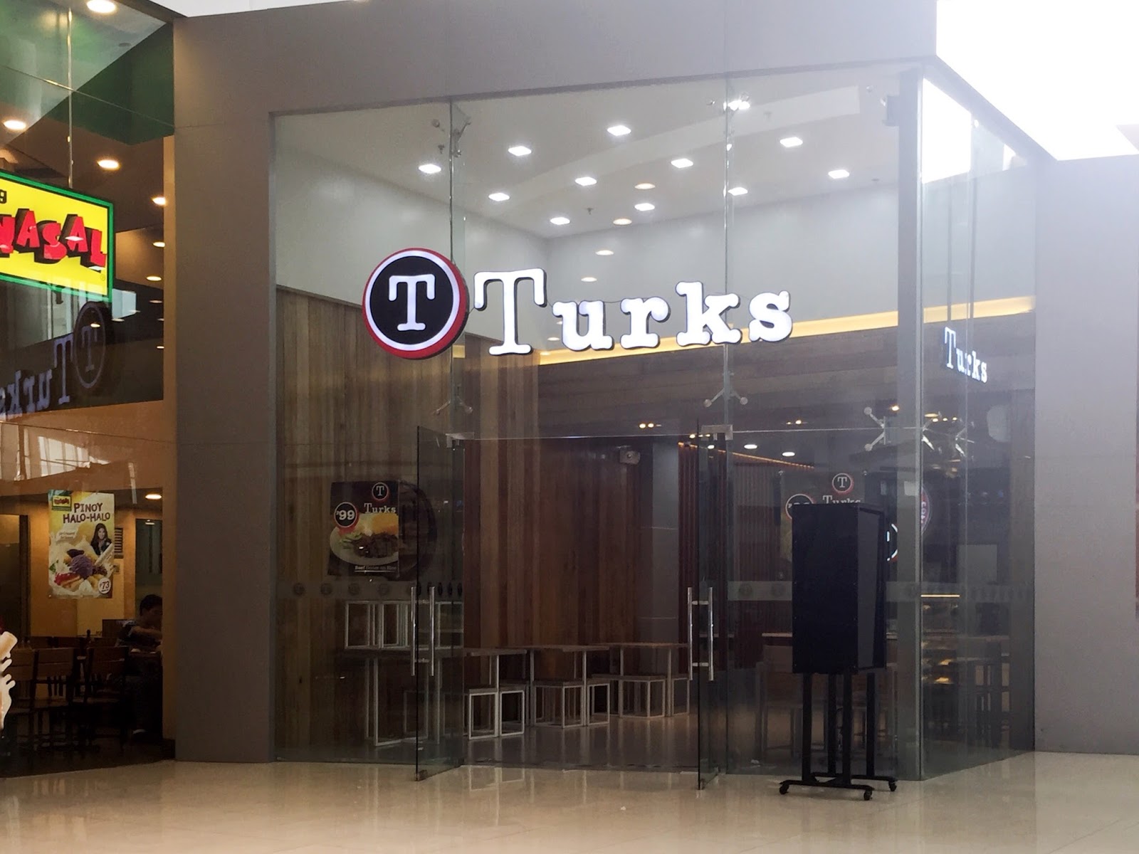 TURKS, THE BEST SHAWARMA EXPERIENCE - Blushing Sneakerhead – by Mariah ...