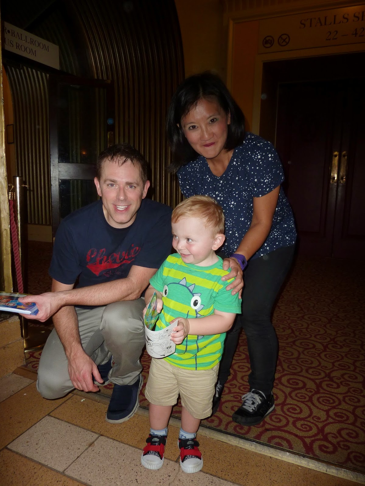 Entertaining Elliot: The Chris and Pui Show!