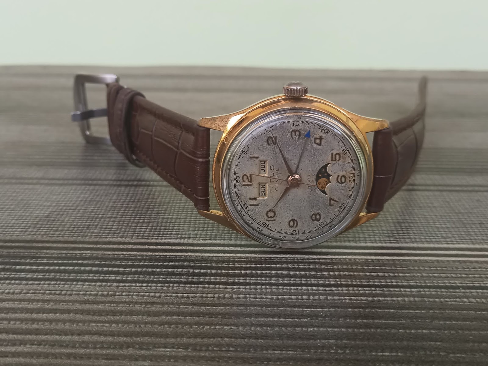 Jam tangan kuno antik dan MODERN: JAM KUNO LANGKA 1940AN : TITUS ...