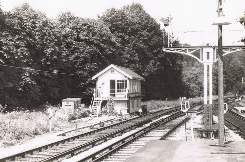 the rail thing: Caterham Station in 1973