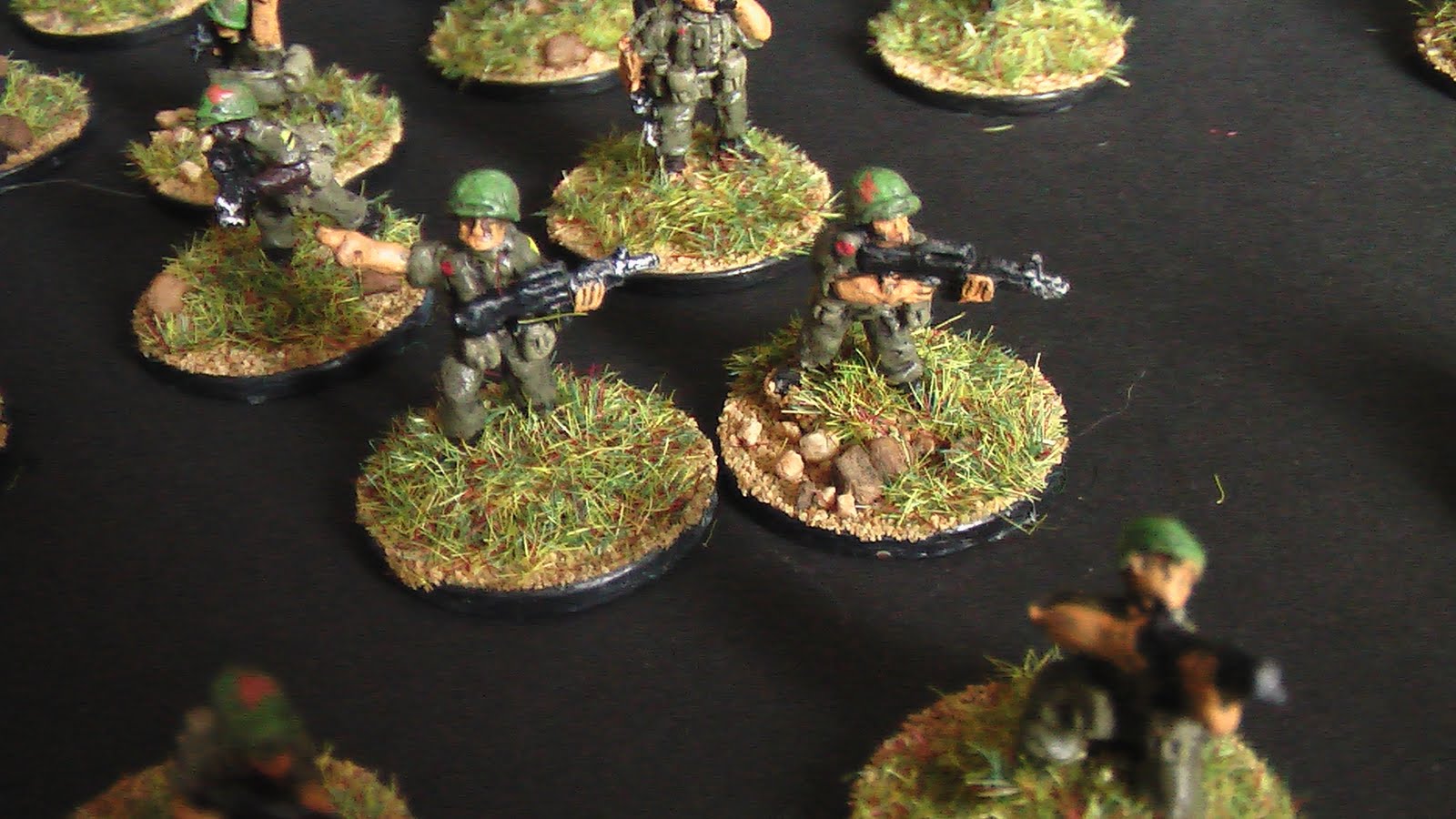 Draeus's Miniature wargames: Vietnam 15mm Miniatures