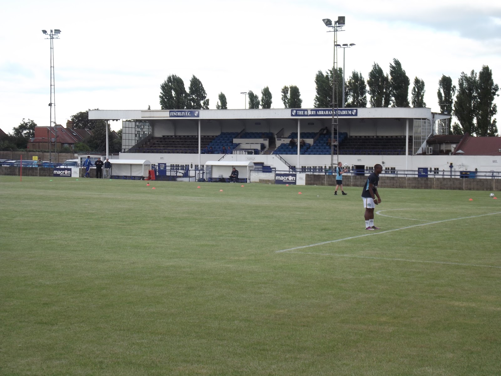 The Wycombe Wanderer: Wingate & Finchley - Harry Abrahams Stadium