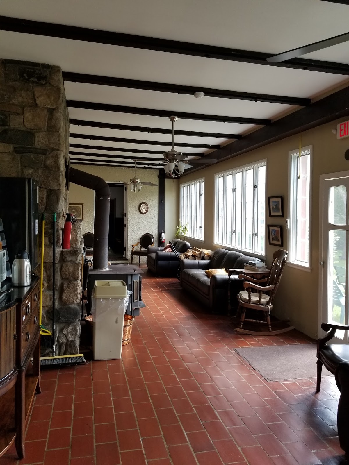 A Catholic Life: St. Ignatius Retreat House: A Week For Reflection