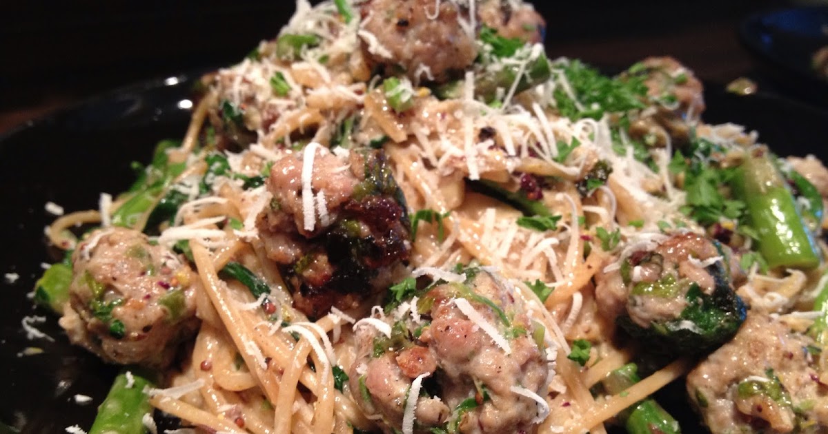 Great dinner recipes: Sausage Meatball Spaghetti with Spring Vegetables