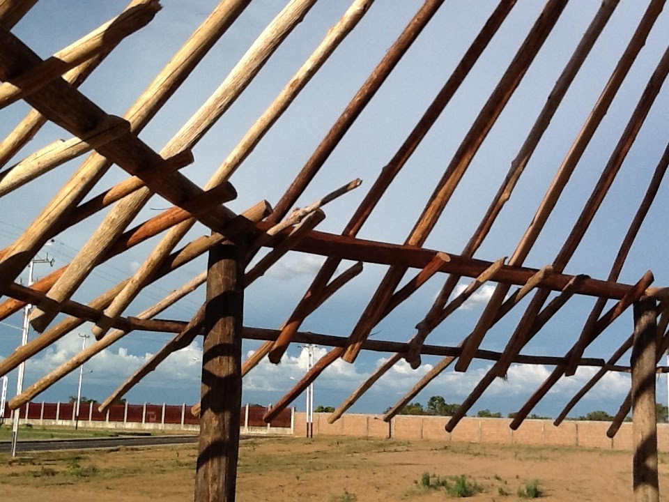 ARQUITECTURA INDÍGENA: CHURUATA "SOLEDAD"