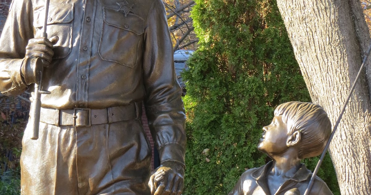 Rondackers on the Road: Visiting Mayberry, and a Little Bluegrass in VA