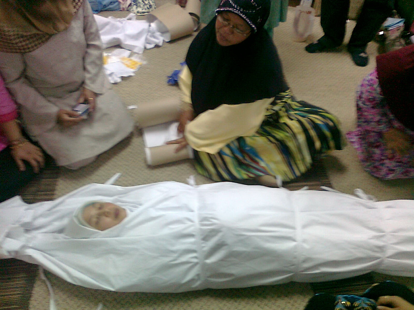 SERAM! BAYI KENA BADI MAYAT-KISAH BENAR! - Lihat Hantu Sebenar di Dunia