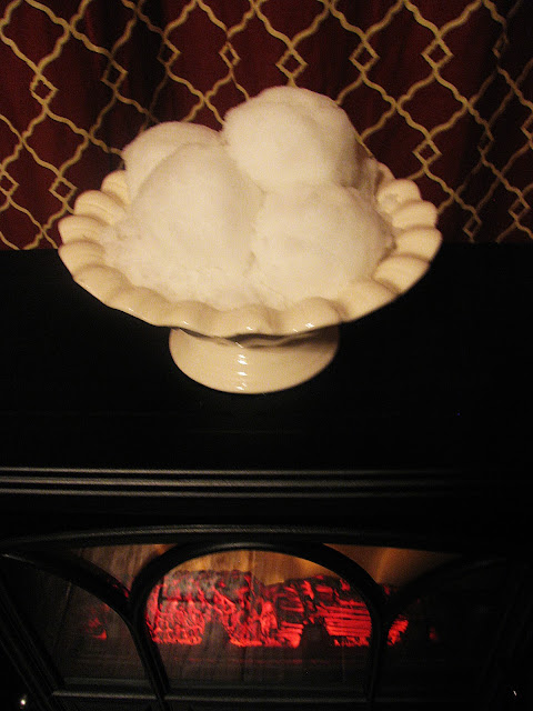 Our Creative Life: SnoWonder Giveaway & Decorating with SnoWonder