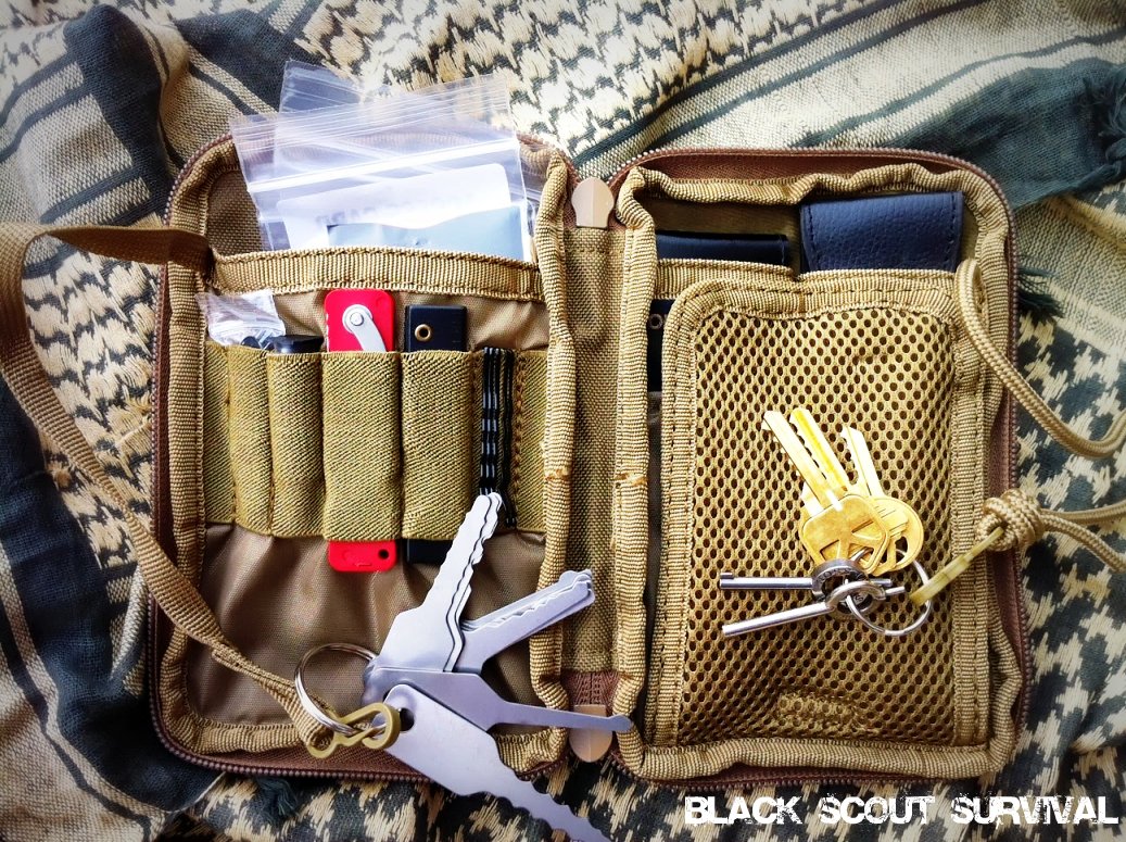 Black Scout Survival: Surreptitious Entry/Escape and Evasion Kit