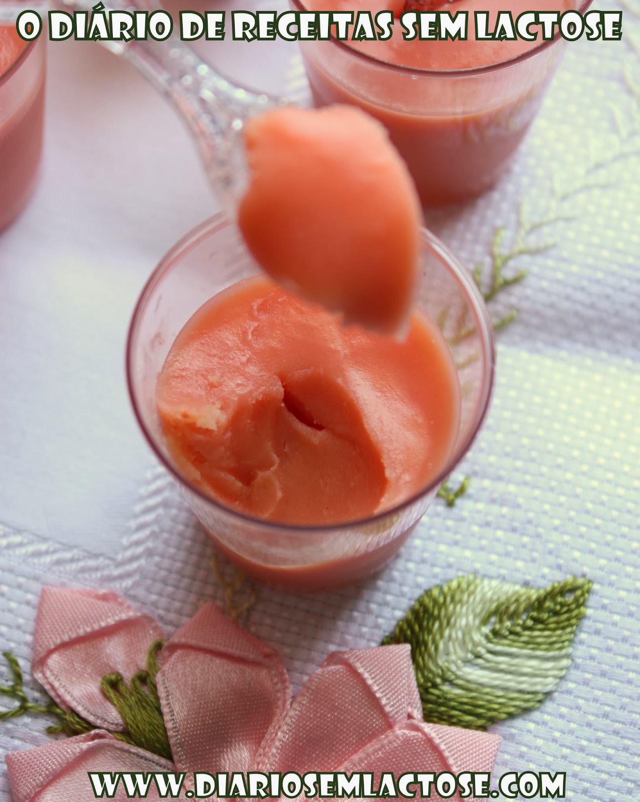 Diário Sem Lactose: Docinho de Morango e Coco no Copinho