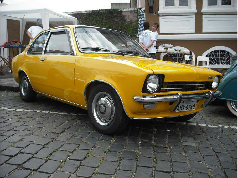 MAX E OS CARROS: CHEVROLET CHEVETTE, O PEQUENO CHEVROLET