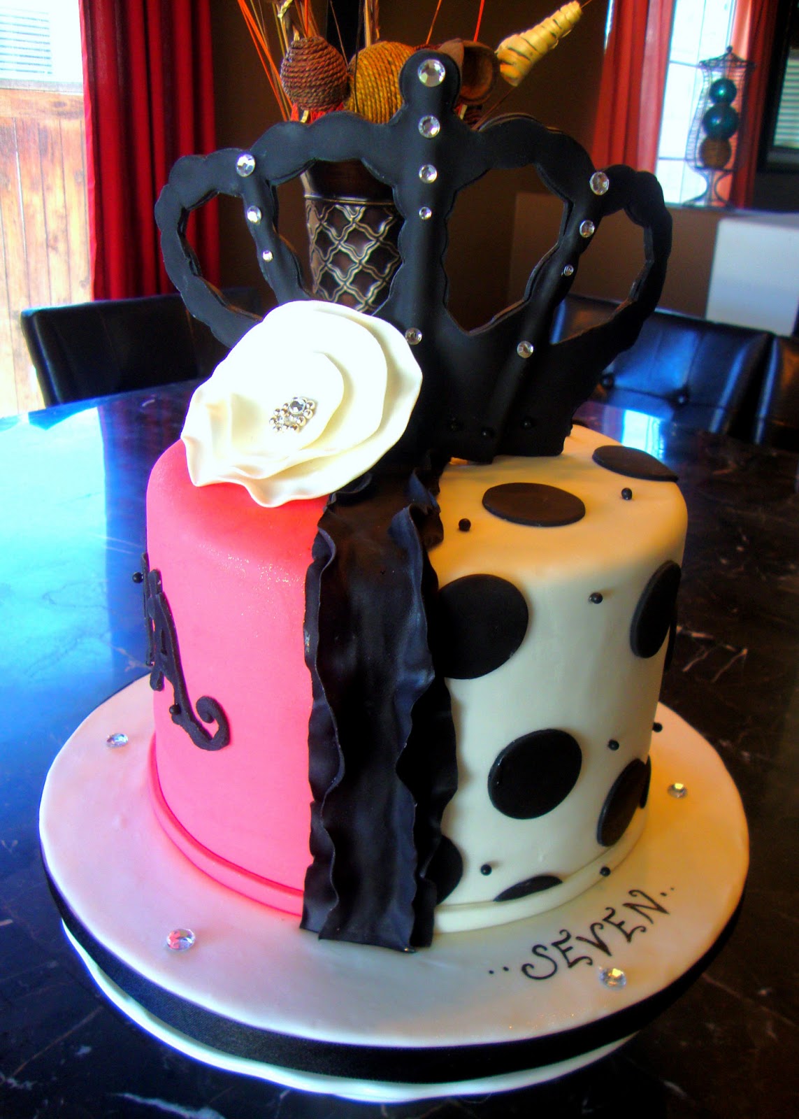 Cake Obsessions: QUEEN EMMA