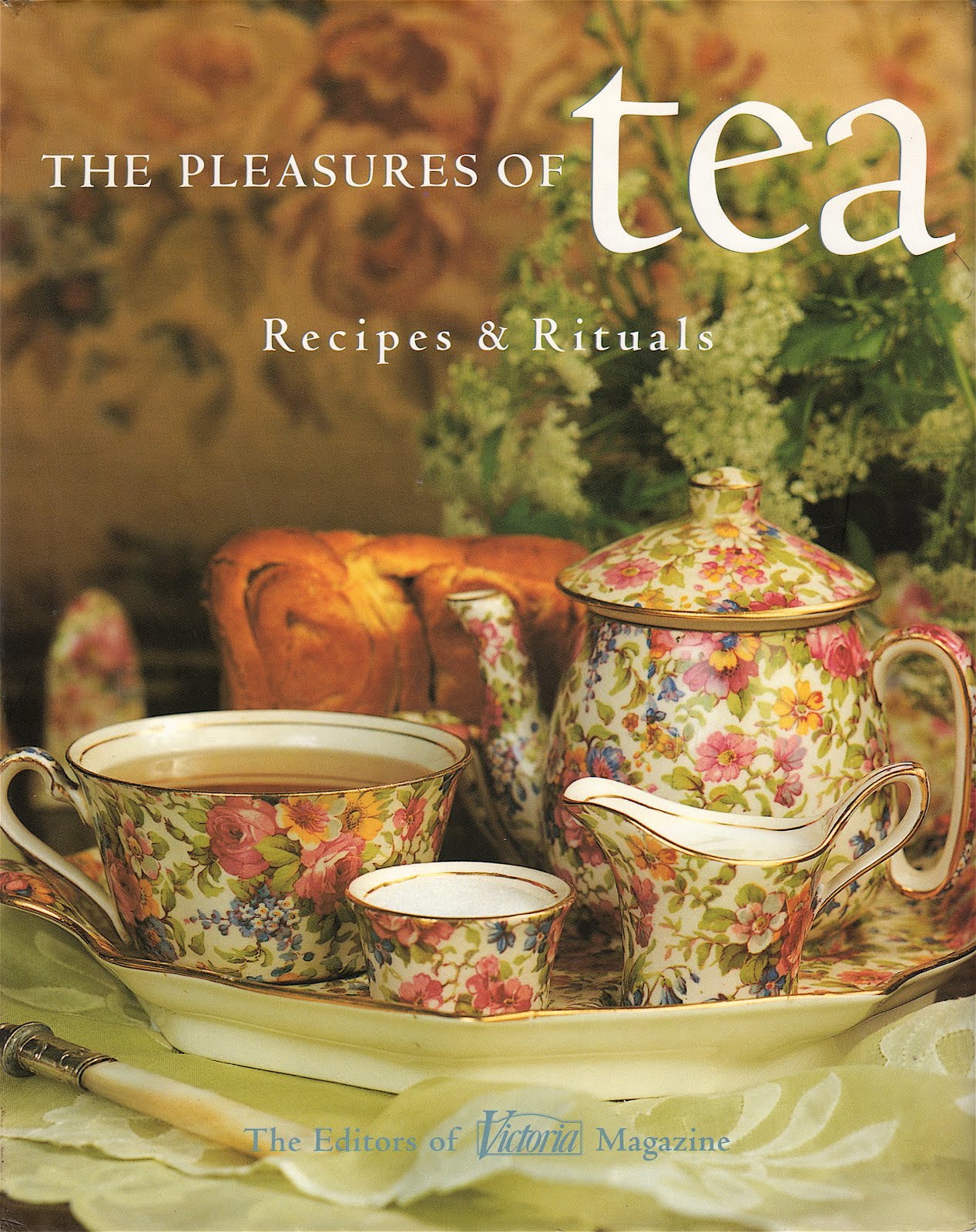 Tea With Friends: Teatime Giveaway #45 - "The Pleasures of Tea" book